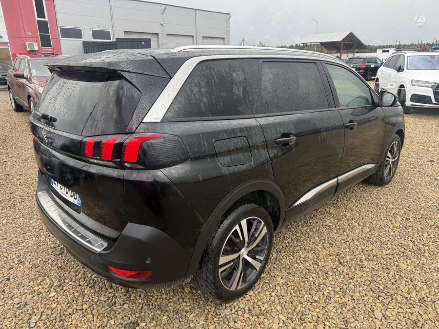 Melns Peugeot 5008 2018 Tauragė, ar dzinēja tilpumu 1.20 L un nobraukumu 170 tūkst. km par 8700 €, foto 6 vietnē AUTOMOTO.COM.LV