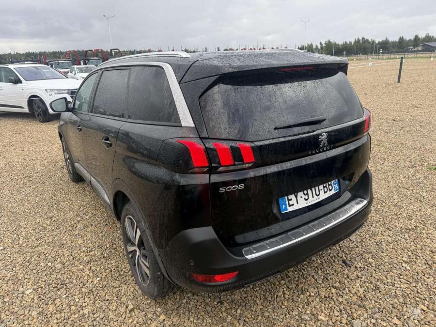Melns Peugeot 5008 2018 Tauragė, ar dzinēja tilpumu 1.20 L un nobraukumu 170 tūkst. km par 8700 €, foto 7 vietnē AUTOMOTO.COM.LV