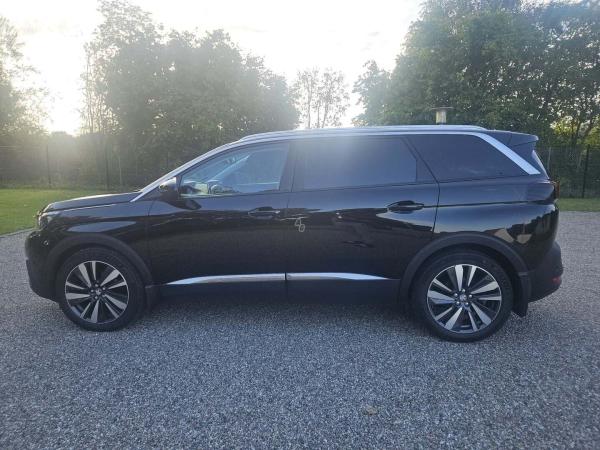 Peugeot 5008 2018 Tauragė vietnē Melns Peugeot 5008 2018 Tauragė, ar dzinēja tilpumu 1.60 L un nobraukumu 260 tūkst. km par 8900 €, foto 6 vietnē AUTOMOTO.COM.LV