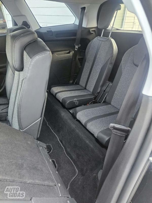 Peugeot 5008 2018 Tauragė vietnē Melns Peugeot 5008 2018 Tauragė, ar dzinēja tilpumu 1.60 L un nobraukumu 260 tūkst. km par 8900 €, foto 10 vietnē AUTOMOTO.COM.LV