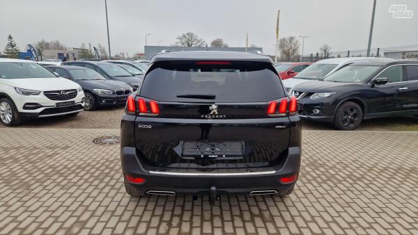 Black Peugeot 5008 2019 in Marijampole, with an engine capacity of 1.60 L and mileage of 170 thousand km for 14990 €, photo 7 on AUTOMOTO.COM.LV