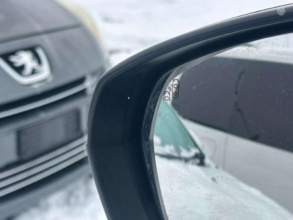 Черный Пежо 5008 2019 в Паневежис, объемом двигателя 1.50 л и пробегом 157 тыс. км за 13800 €, фото 9 на AUTOMOTO.COM.LV