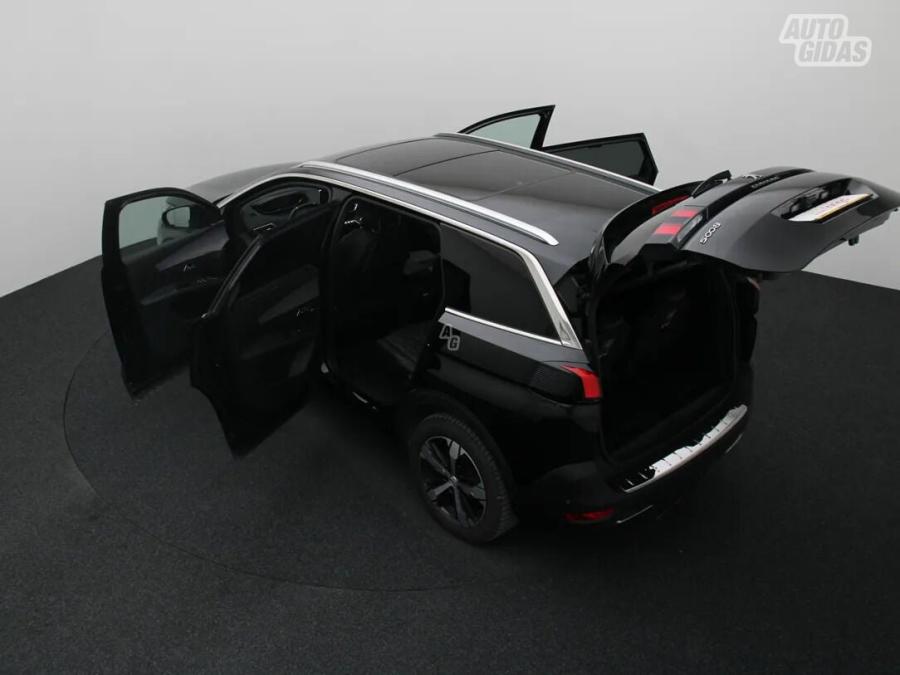 Black Peugeot 5008 2019 in Vilnius, with an engine capacity of 2.00 L and mileage of 201 thousand km for 19099 €, photo 14 on AUTOMOTO.COM.LV