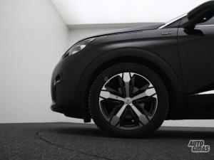 Black Peugeot 5008 2019 in Vilnius, with an engine capacity of 2.00 L and mileage of 201 thousand km for 19099 €, photo 29 on AUTOMOTO.COM.LV