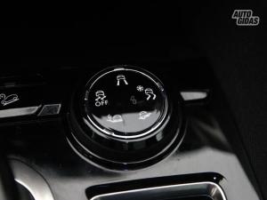 Black Peugeot 5008 2019 in Vilnius, with an engine capacity of 2.00 L and mileage of 201 thousand km for 19099 €, photo 31 on AUTOMOTO.COM.LV