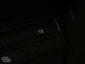 Black Peugeot 5008 2019 in Vilnius, with an engine capacity of 2.00 L and mileage of 201 thousand km for 19099 €, photo 35 on AUTOMOTO.COM.LV