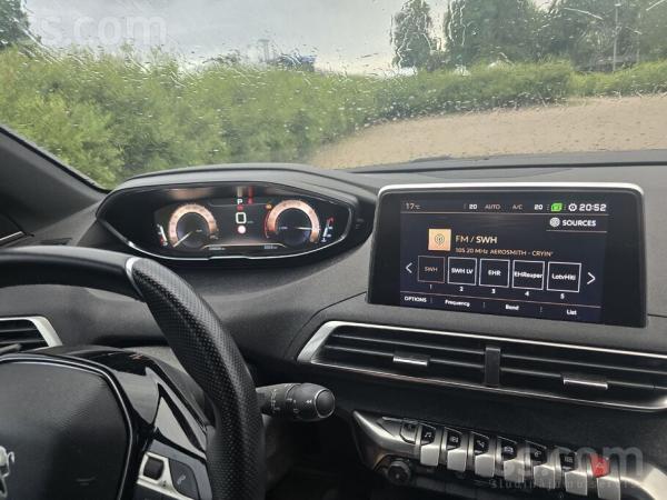 Black Peugeot 5008 2019 in Riga, with an engine capacity of 1.50 L and mileage of 239 thousand km for 11500 €, photo 6 on AUTOMOTO.COM.LV