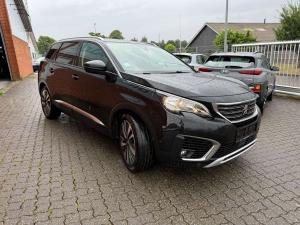 Black Peugeot 5008 2019 in Marijampole, with an engine capacity of 1.20 L and mileage of 187 thousand km for 9250 €, photo 3 on AUTOMOTO.COM.LV
