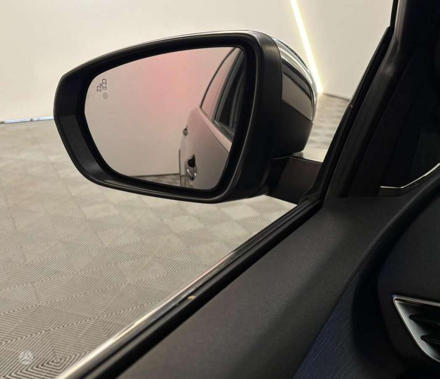 Melns Peugeot 5008 2019 Marijampole, ar dzinēja tilpumu 2.00 L un nobraukumu 251 tūkst. km par 16999 €, foto 5 vietnē AUTOMOTO.COM.LV