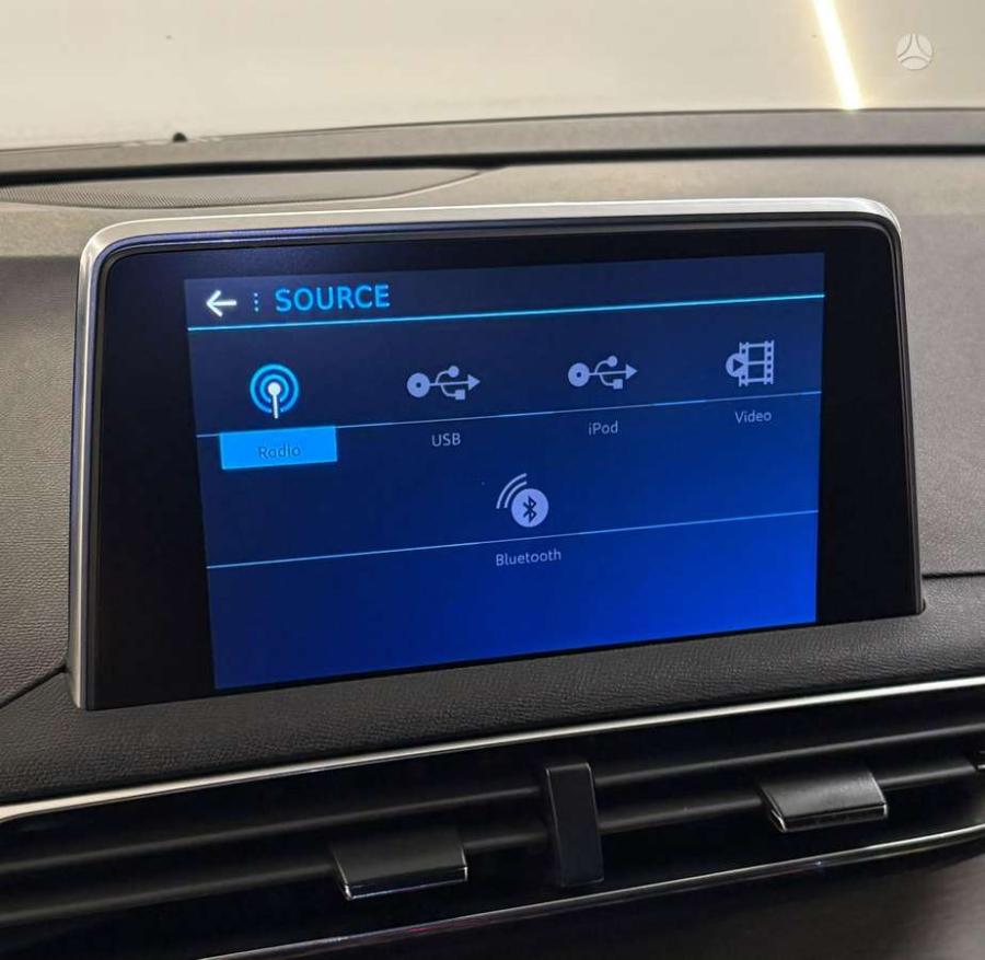 Melns Peugeot 5008 2019 Marijampole, ar dzinēja tilpumu 2.00 L un nobraukumu 251 tūkst. km par 16999 €, foto 8 vietnē AUTOMOTO.COM.LV