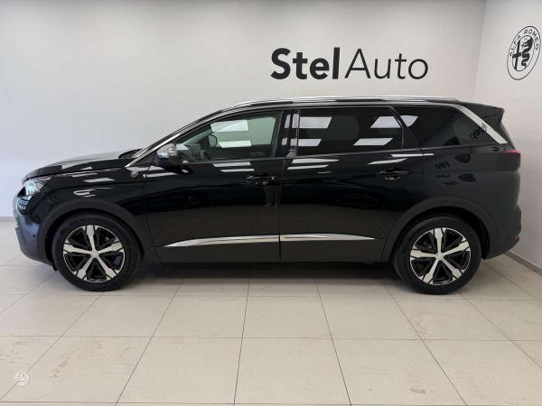 Black Peugeot 5008 2019 in Vilnius, with an engine capacity of 1.60 L and mileage of 109 thousand km for 16990 €, photo 2 on AUTOMOTO.COM.LV