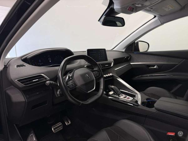 Black Peugeot 5008 2019 in Vilnius, with an engine capacity of 1.60 L and mileage of 109 thousand km for 16990 €, photo 10 on AUTOMOTO.COM.LV