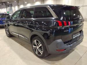Melns Peugeot 5008 2019 Viļņa, ar dzinēja tilpumu 1.20 L un nobraukumu 140 tūkst. km par 10550 €, foto 4 vietnē AUTOMOTO.COM.LV