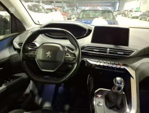 Melns Peugeot 5008 2019 Viļņa, ar dzinēja tilpumu 1.20 L un nobraukumu 140 tūkst. km par 10550 €, foto 10 vietnē AUTOMOTO.COM.LV
