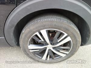 Melns Peugeot 5008 2019 Tallina, ar dzinēja tilpumu 1.50 L un nobraukumu 130 tūkst. km par 16500 €, foto 7 vietnē AUTOMOTO.COM.LV