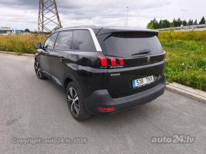 Black Peugeot 5008 2019 in Tallinn, with an engine capacity of 1.50 L and mileage of 130 thousand km for 16500 €, photo 1 on AUTOMOTO.COM.LV