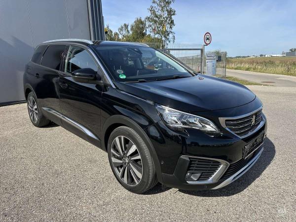 Black Peugeot 5008 2019 in Marijampole, with an engine capacity of 1.20 L and mileage of 188 thousand km for 8650 €, photo 4 on AUTOMOTO.COM.LV