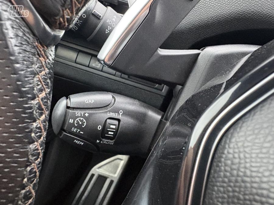 Melns Peugeot 5008 2019 Kauņa, ar dzinēja tilpumu 2.00 L un nobraukumu 197 tūkst. km par 14800 €, foto 18 vietnē AUTOMOTO.COM.LV