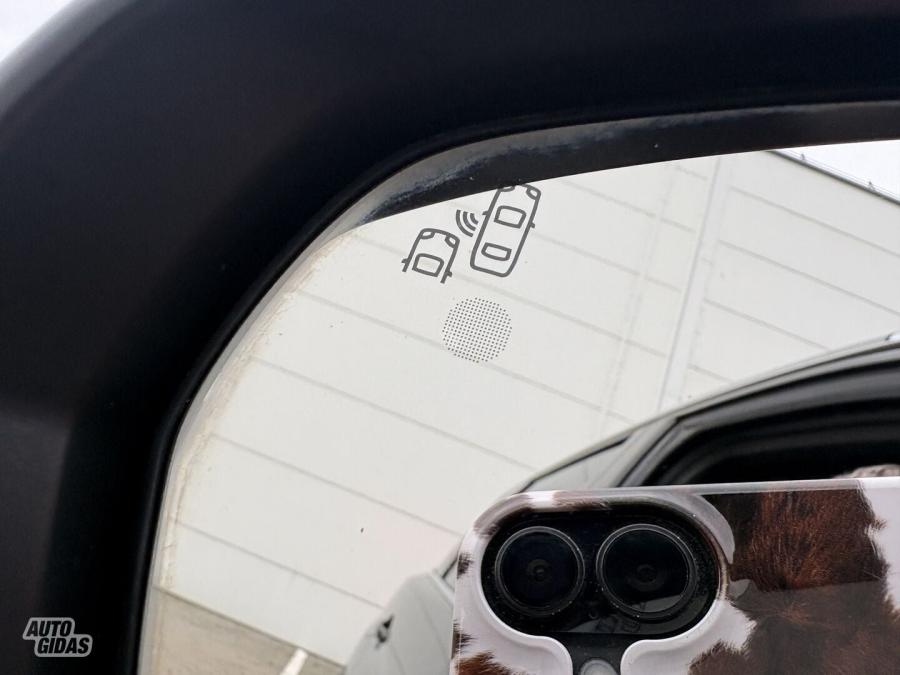 Melns Peugeot 5008 2019 Kauņa, ar dzinēja tilpumu 2.00 L un nobraukumu 197 tūkst. km par 14800 €, foto 19 vietnē AUTOMOTO.COM.LV