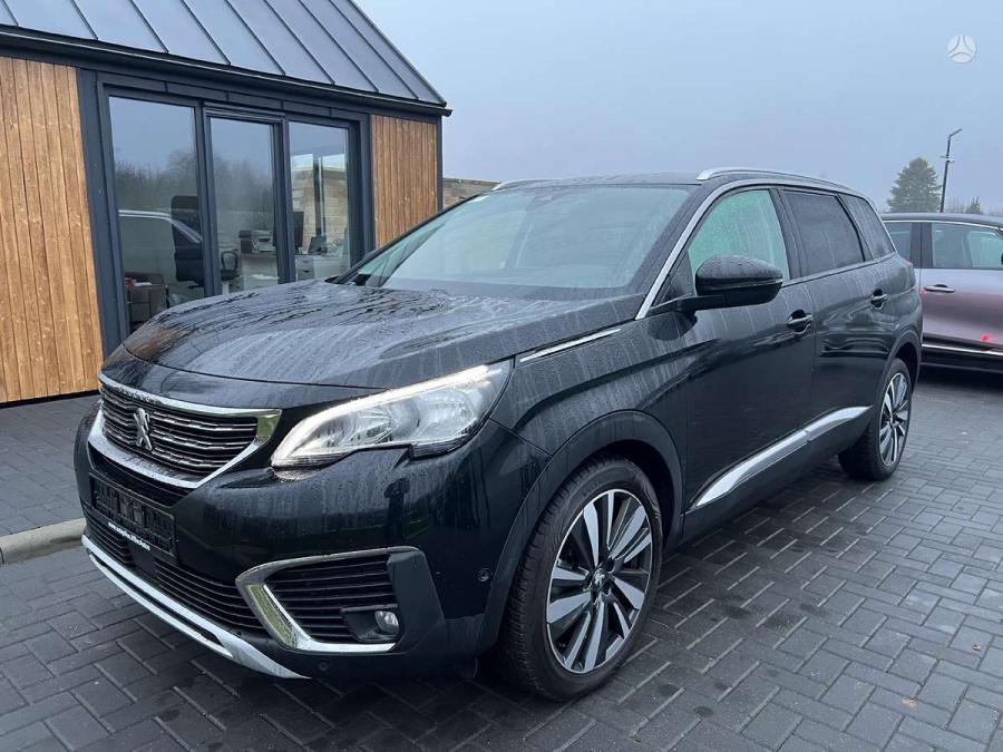 Melns Peugeot 5008 2020 Kauņa, ar dzinēja tilpumu 1.20 L un nobraukumu 201 tūkst. km par 12500 €, foto 1 vietnē AUTOMOTO.COM.LV