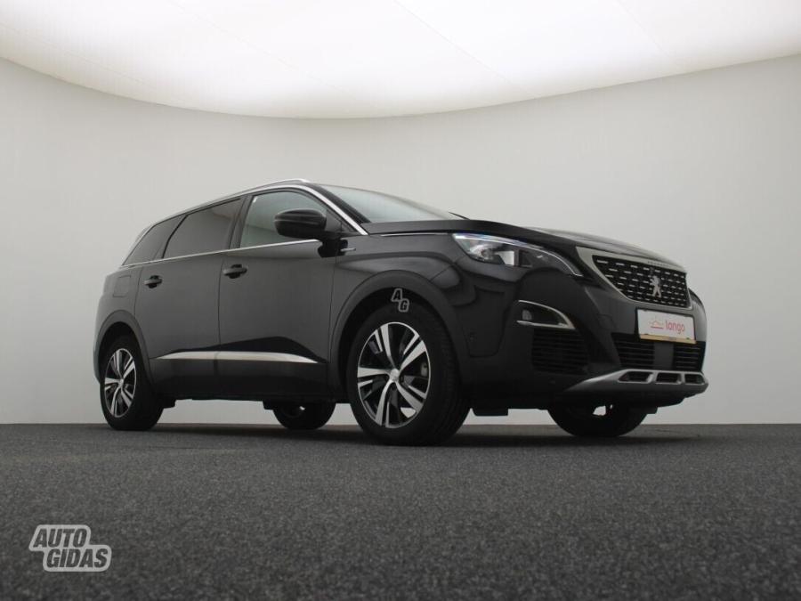 Black Peugeot 5008 2020 in Vilnius, with an engine capacity of 1.50 L and mileage of 129 thousand km for 18999 €, photo 11 on AUTOMOTO.COM.LV