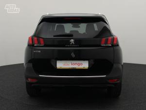 Black Peugeot 5008 2020 in Vilnius, with an engine capacity of 1.20 L and mileage of 120 thousand km for 15399 €, photo 5 on AUTOMOTO.COM.LV