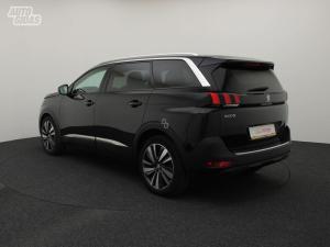 Black Peugeot 5008 2020 in Vilnius, with an engine capacity of 1.20 L and mileage of 120 thousand km for 15399 €, photo 7 on AUTOMOTO.COM.LV