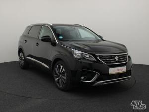 Black Peugeot 5008 2020 in Vilnius, with an engine capacity of 1.20 L and mileage of 120 thousand km for 15399 €, photo 10 on AUTOMOTO.COM.LV