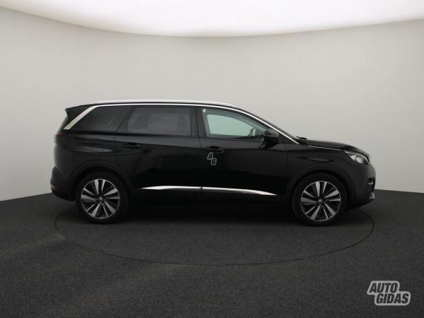 Melns Peugeot 5008 2020 Viļņa, ar dzinēja tilpumu 1.20 L un nobraukumu 134 tūkst. km par 15599 €, foto 9 vietnē AUTOMOTO.COM.LV
