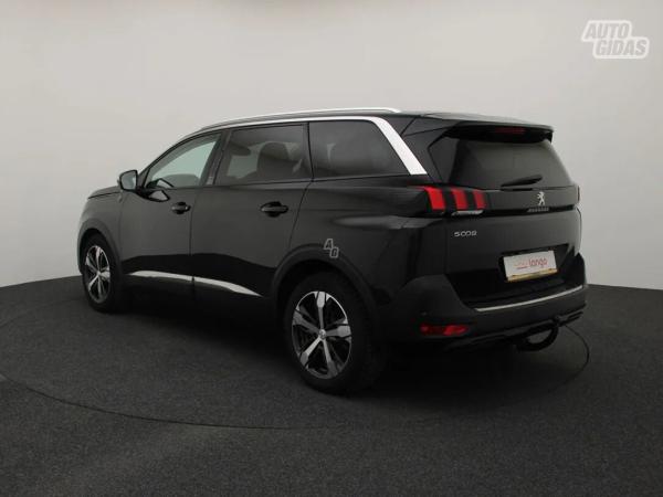 Melns Peugeot 5008 2020 Viļņa, ar dzinēja tilpumu 1.20 L un nobraukumu 125 tūkst. km par 15999 €, foto 7 vietnē AUTOMOTO.COM.LV