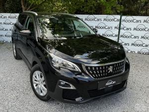 Black Peugeot 5008 2020 in Vilnius, with an engine capacity of 1.20 L and mileage of 240 thousand km for 10300 €, photo 5 on AUTOMOTO.COM.LV