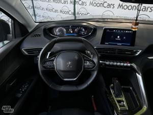 Black Peugeot 5008 2020 in Vilnius, with an engine capacity of 1.20 L and mileage of 240 thousand km for 10300 €, photo 11 on AUTOMOTO.COM.LV