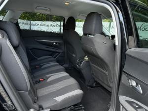 Black Peugeot 5008 2020 in Vilnius, with an engine capacity of 1.20 L and mileage of 240 thousand km for 10300 €, photo 15 on AUTOMOTO.COM.LV