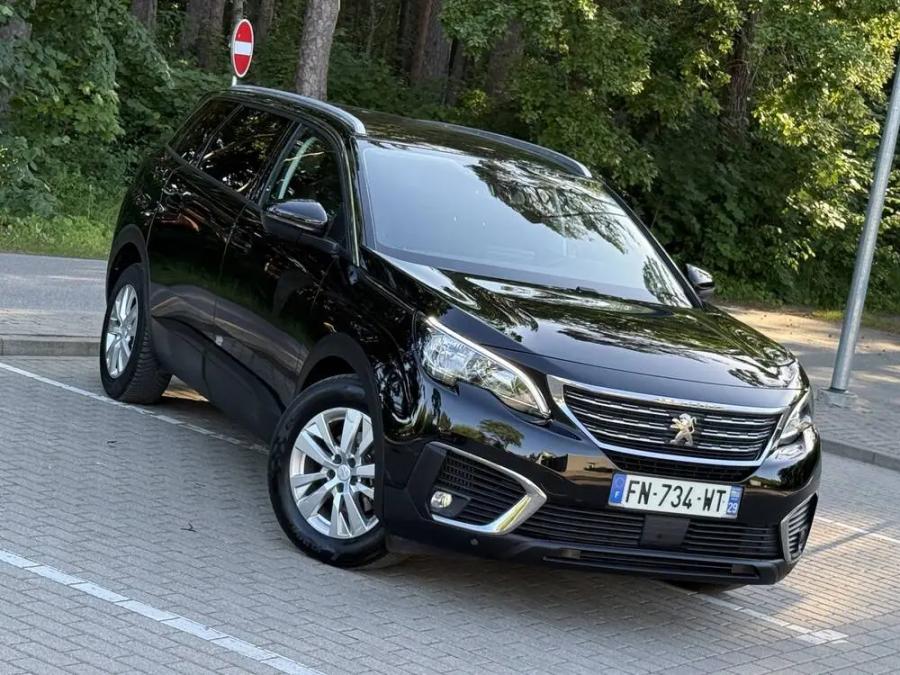 Черный Пежо 5008 2020 в Юрмала, объемом двигателя 1.20 л и пробегом 85 тыс. км за 12950 €, фото 3 на AUTOMOTO.COM.LV