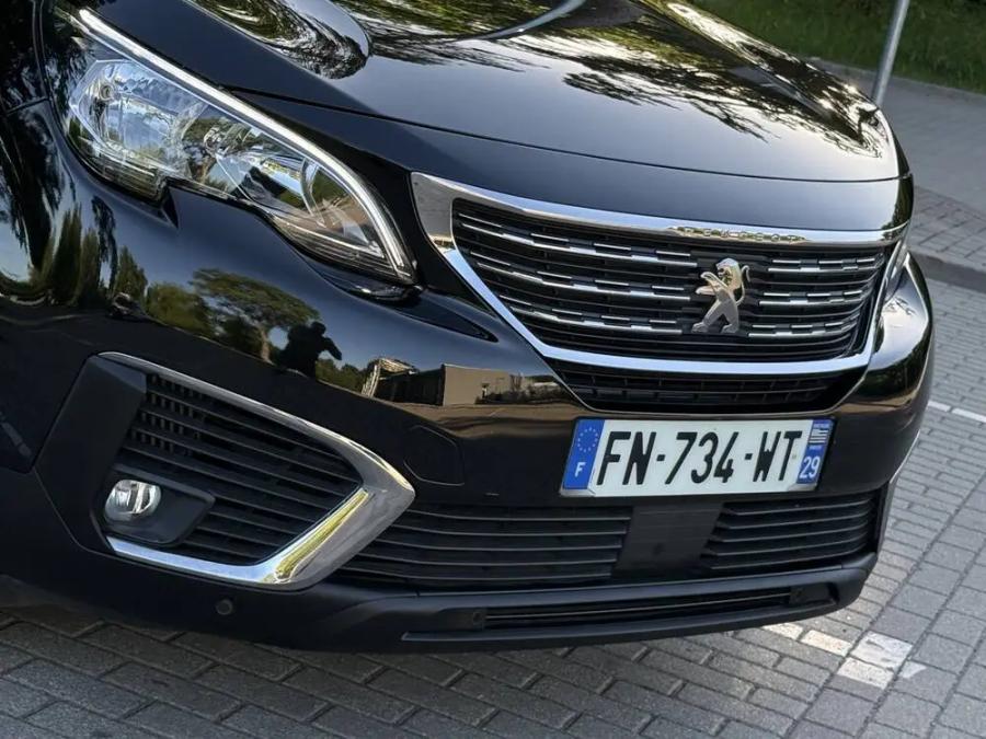 Черный Пежо 5008 2020 в Юрмала, объемом двигателя 1.20 л и пробегом 85 тыс. км за 12950 €, фото 13 на AUTOMOTO.COM.LV