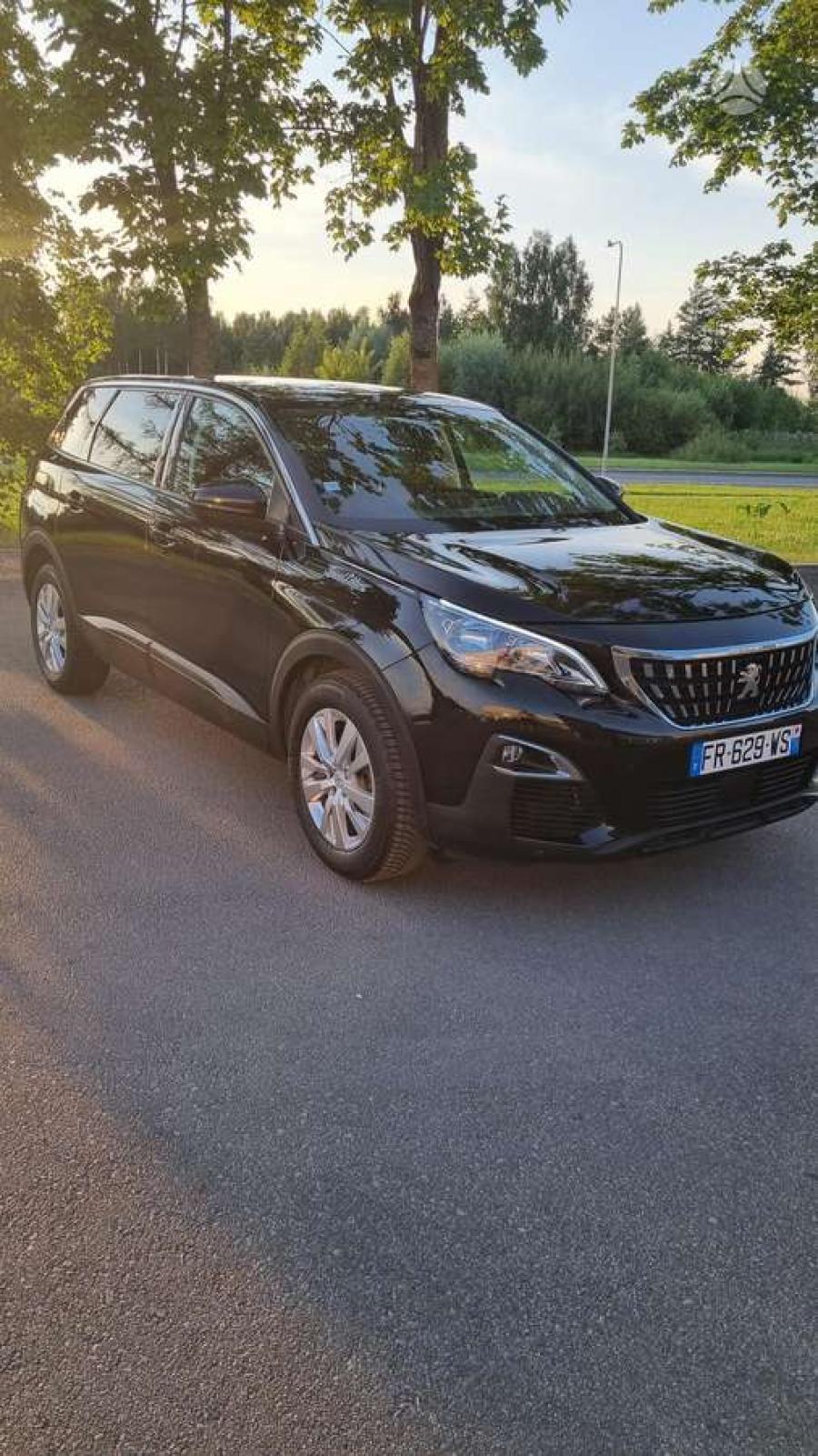 Melns Peugeot 5008 2020 Panevēža, ar dzinēja tilpumu 1.50 L un nobraukumu 252 tūkst. km par 10950 €, foto 4 vietnē AUTOMOTO.COM.LV