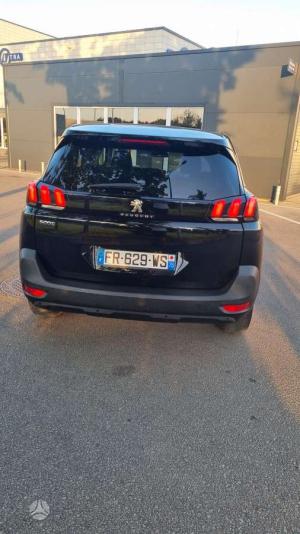 Melns Peugeot 5008 2020 Panevēža, ar dzinēja tilpumu 1.50 L un nobraukumu 252 tūkst. km par 10950 €, foto 8 vietnē AUTOMOTO.COM.LV