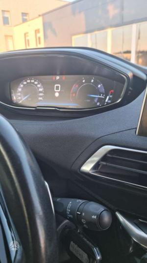 Melns Peugeot 5008 2020 Panevēža, ar dzinēja tilpumu 1.50 L un nobraukumu 252 tūkst. km par 10950 €, foto 25 vietnē AUTOMOTO.COM.LV