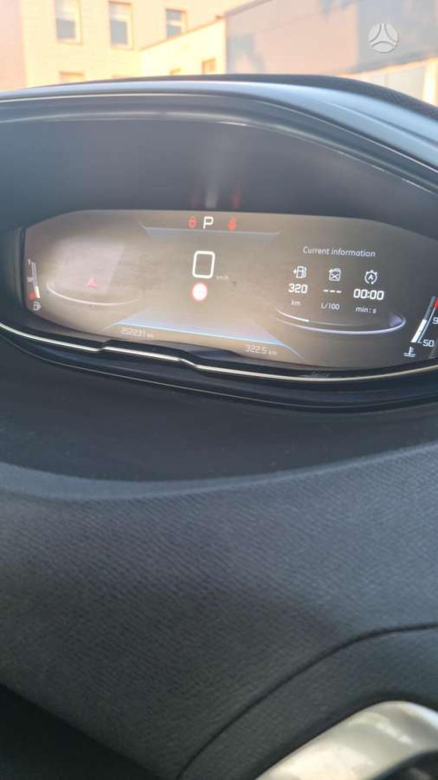 Melns Peugeot 5008 2020 Panevēža, ar dzinēja tilpumu 1.50 L un nobraukumu 252 tūkst. km par 10950 €, foto 27 vietnē AUTOMOTO.COM.LV