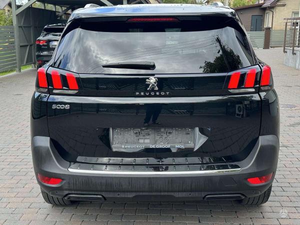 Black Peugeot 5008 2020 in Marijampole, with an engine capacity of 1.20 L and mileage of 177 thousand km for 10870 €, photo 7 on AUTOMOTO.COM.LV