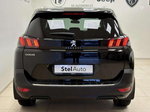 Black Peugeot 5008 2021 in Vilnius, with an engine capacity of 1.20 L and mileage of 68 thousand km for 19000 €, photo 8 on AUTOMOTO.COM.LV