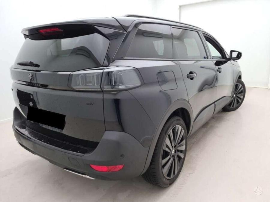 Melns Peugeot 5008 2021 Viļņa, ar dzinēja tilpumu 1.50 L un nobraukumu 155 tūkst. km par 18743 €, foto 2 vietnē AUTOMOTO.COM.LV