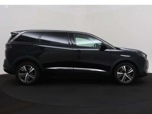 Black Peugeot 5008 2021 in Vilnius, with an engine capacity of 1.20 L and mileage of 162 thousand km for 17200 €, photo 5 on AUTOMOTO.COM.LV