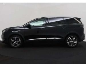 Black Peugeot 5008 2021 in Vilnius, with an engine capacity of 1.20 L and mileage of 162 thousand km for 17200 €, photo 6 on AUTOMOTO.COM.LV