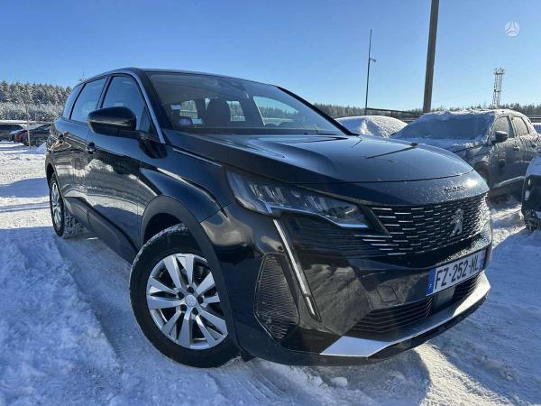 Melns Peugeot 5008 2021 Viļņa, ar dzinēja tilpumu 1.20 L un nobraukumu 131 tūkst. km par 14277 €, foto 3 vietnē AUTOMOTO.COM.LV