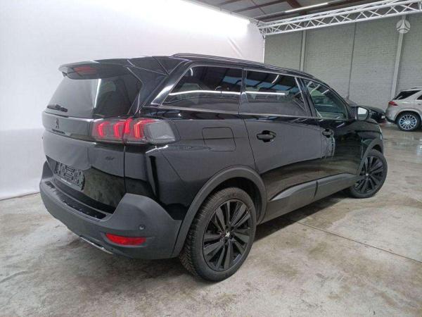 Black Peugeot 5008 2021 in Kaunas, with an engine capacity of 1.50 L and mileage of 142 thousand km for 21538 €, photo 3 on AUTOMOTO.COM.LV
