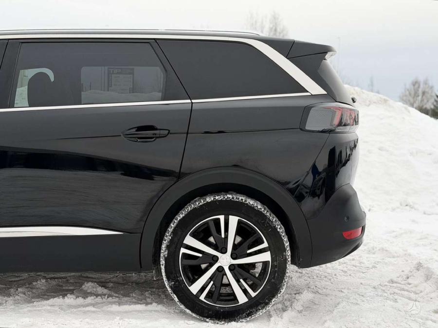Black Peugeot 5008 2021 in Taurage, with an engine capacity of 2.00 L and mileage of 232 thousand km for 16500 €, photo 10 on AUTOMOTO.COM.LV