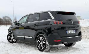 Black Peugeot 5008 2021 in Taurage, with an engine capacity of 2.00 L and mileage of 232 thousand km for 16500 €, photo 13 on AUTOMOTO.COM.LV