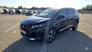 Melns Peugeot 5008 2021 Tauragė, ar dzinēja tilpumu 1.20 L un nobraukumu 158 tūkst. km par 15730 €, foto  vietnē AUTOMOTO.COM.LV