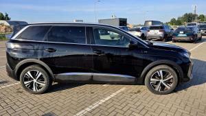 Melns Peugeot 5008 2021 Tauragė, ar dzinēja tilpumu 1.20 L un nobraukumu 158 tūkst. km par 15730 €, foto 7 vietnē AUTOMOTO.COM.LV